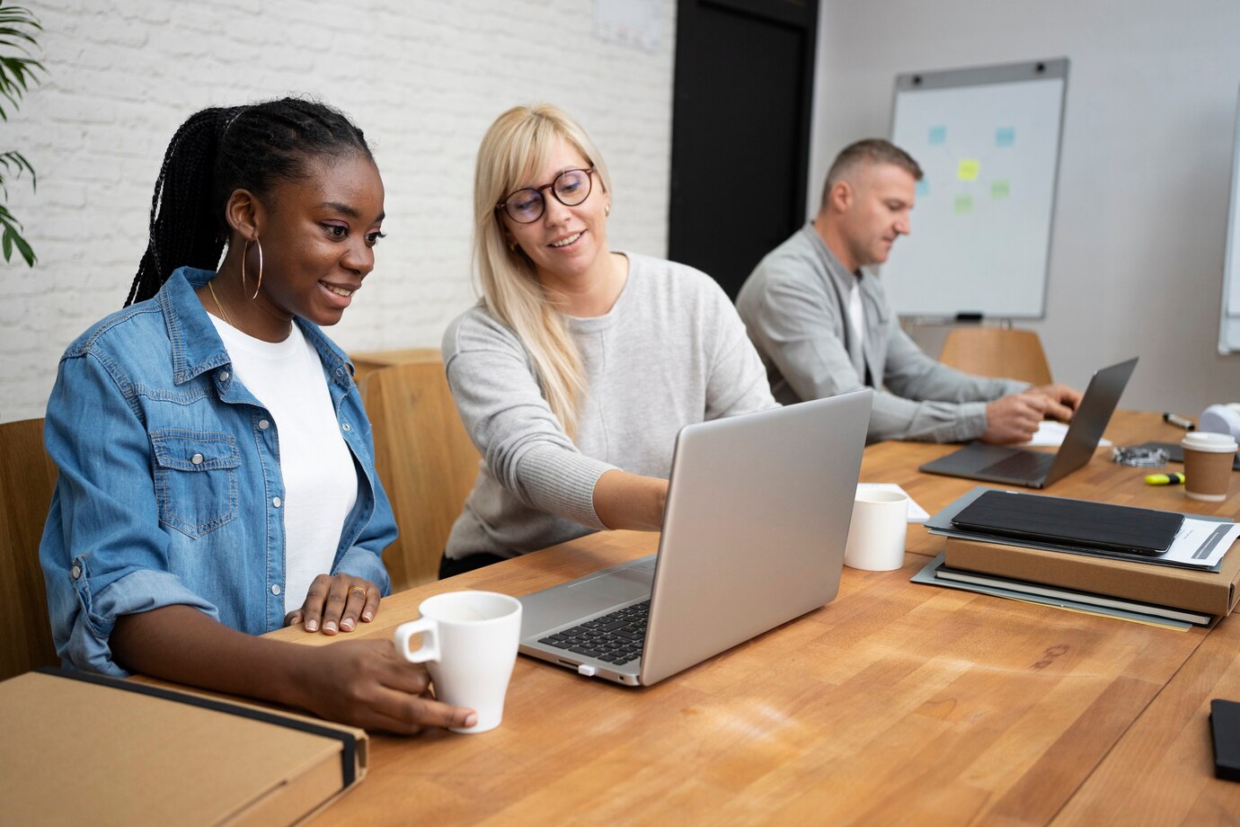 What Every Employee Should Learn in Cybersecurity Training | RanderCom